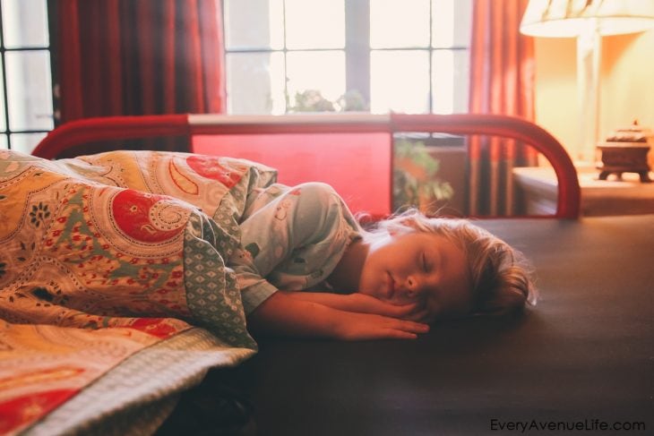 How to keep kids safe at night with Side » EVERY AVENUE LIFE